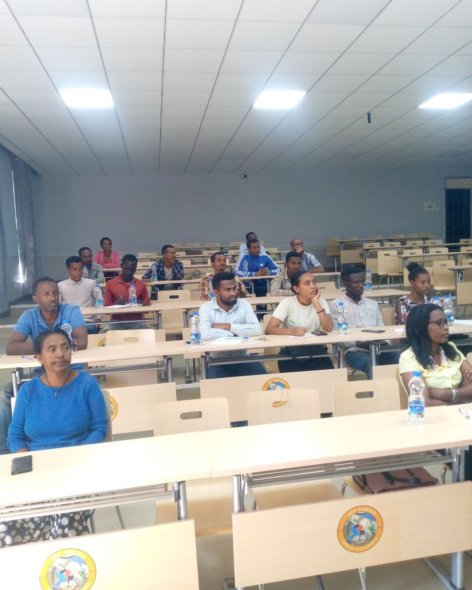 𝐒𝐞𝐦𝐢𝐧𝐚𝐫 𝐇𝐢𝐠𝐡𝐥𝐢𝐠𝐡𝐭𝐬 𝐓𝐫𝐚𝐝𝐢𝐭𝐢𝐨𝐧𝐚𝐥 𝐌𝐞𝐝𝐢𝐜𝐢𝐧𝐞 𝐏𝐫𝐚𝐜𝐭𝐢𝐜𝐞𝐬 𝐚𝐧𝐝 𝐂𝐡𝐚𝐥𝐥𝐞𝐧𝐠𝐞𝐬 𝐢𝐧 ...